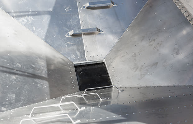 Distinction Aluminum Hopper Trailers - Photos - Prestige Trailers