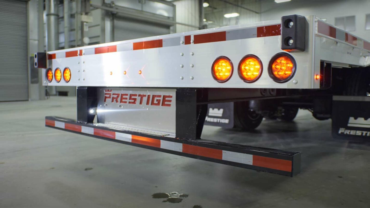 2023 Renown Drop Deck - Prestige Trailers